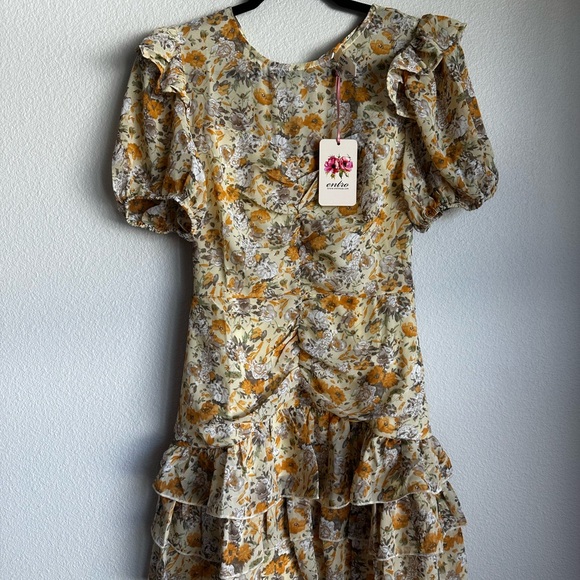 entro | Dresses | Entro Floral Mini Dress Yellow And Cream | Poshmark